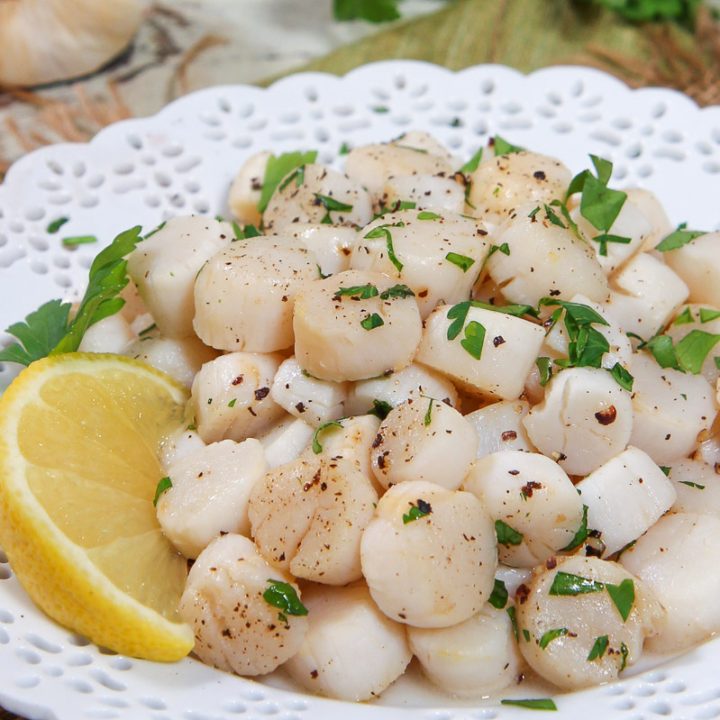 Bay Scallops Recipe - Broiled with Garlic Lemon Butter « Running in a Skirt